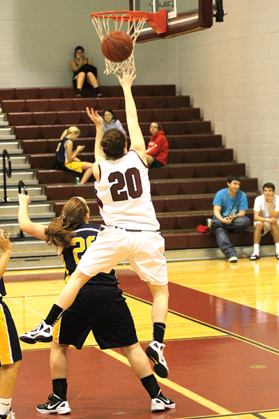 Kelly McCaffrey gets point No. 1,500