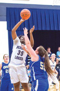 Imani Thomas scores 1,000 points
